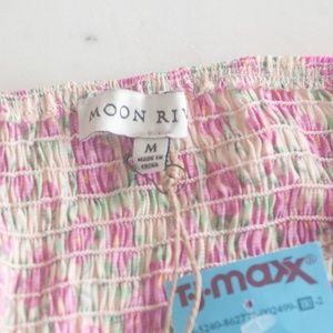 Moon River | Tops | Nwt Moon River Pink Floral Puff Sleeve Crop Top ...